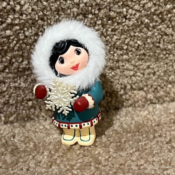 Hallmark | Holiday | Hallmark Eskimo Bringing Her Gift Ornament Eskimo ...